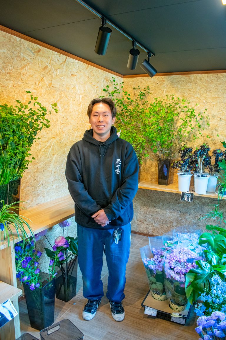卒業生が花店を開業しました！ | JFTD学園日本フラワーカレッジ | 花キューピットのフラワーデザイン専門学校